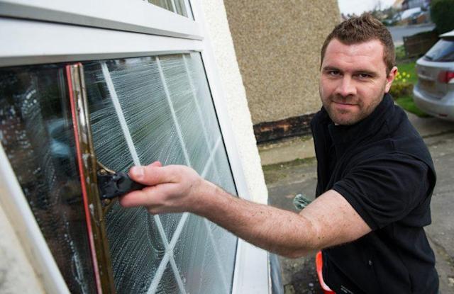 Window Cleaners of Vaughan – Vaughan Window Cleaners and Gutter Cleaners